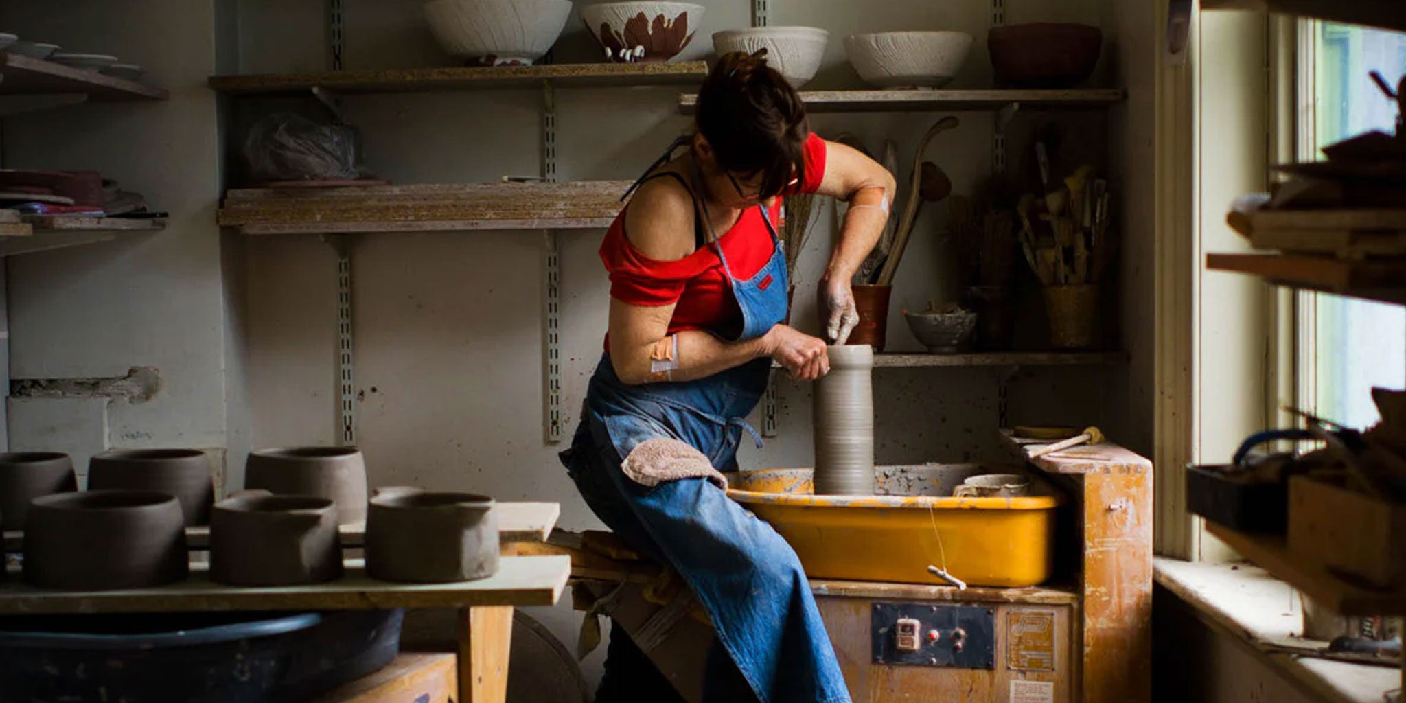 Making | Studio Tour: Lisa Hammond's Maze Hill Pottery – Goldmark