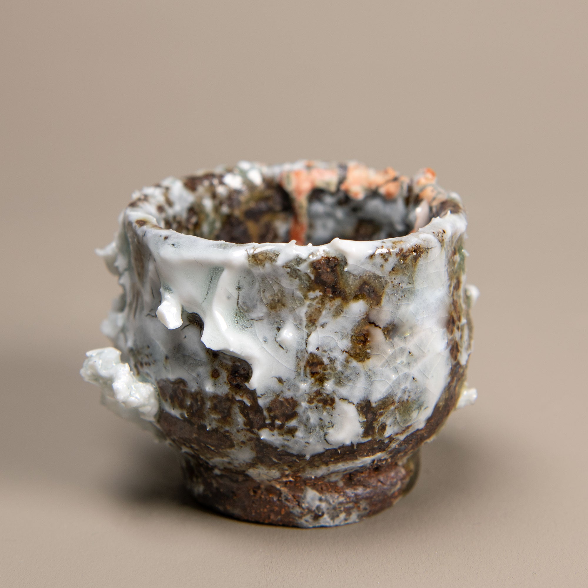 Akiko Hirai Sake Choko – Goldmark