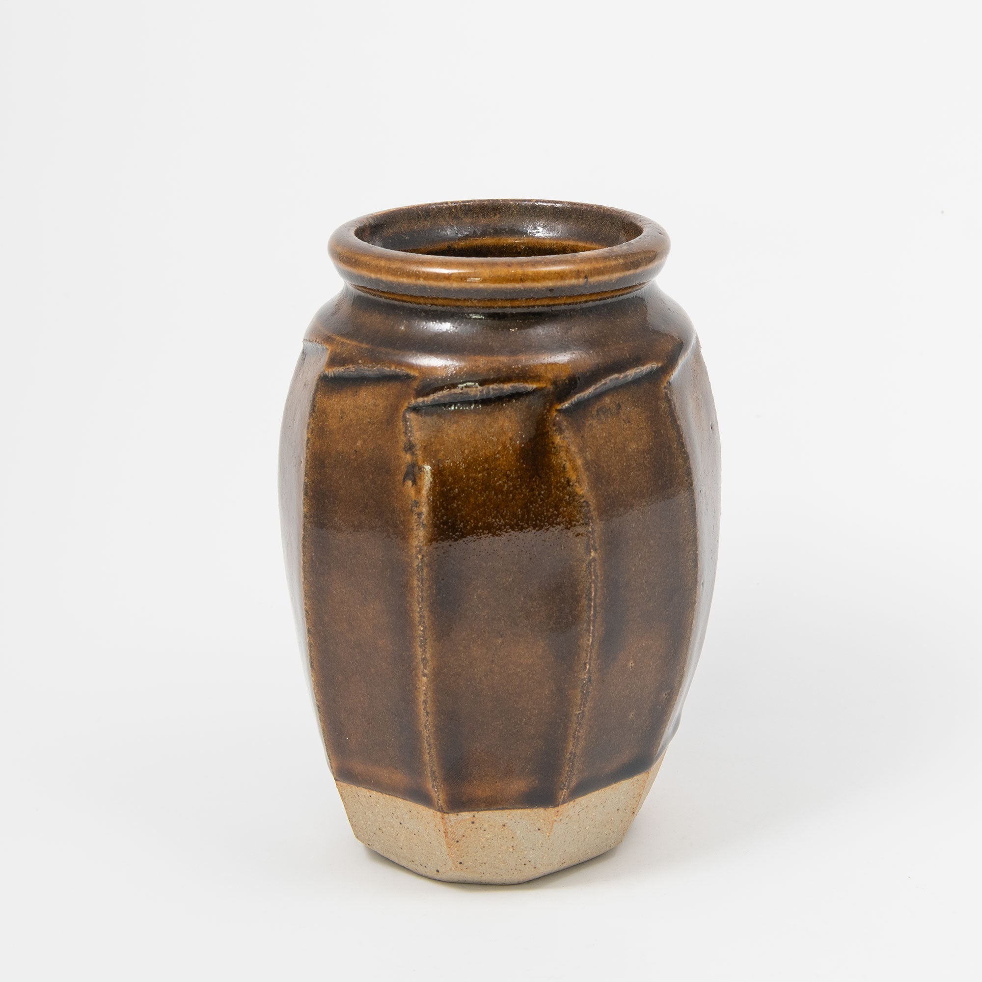 Richard Batterham Lily Jar – Goldmark