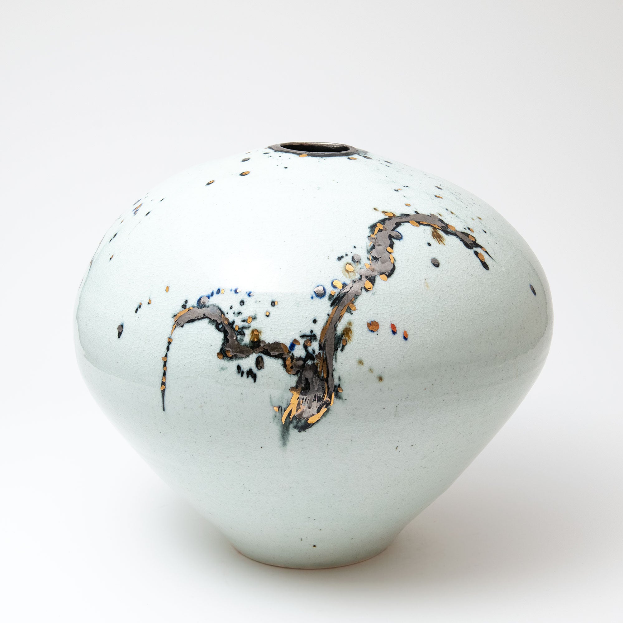 Kang-hyo Lee Moon Jar – Goldmark