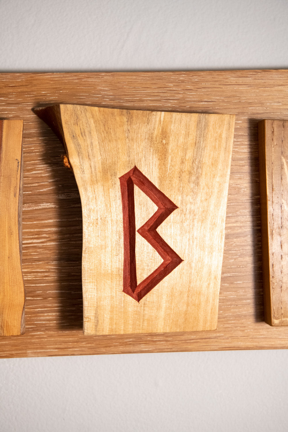Five Wood-Runes – Goldmark