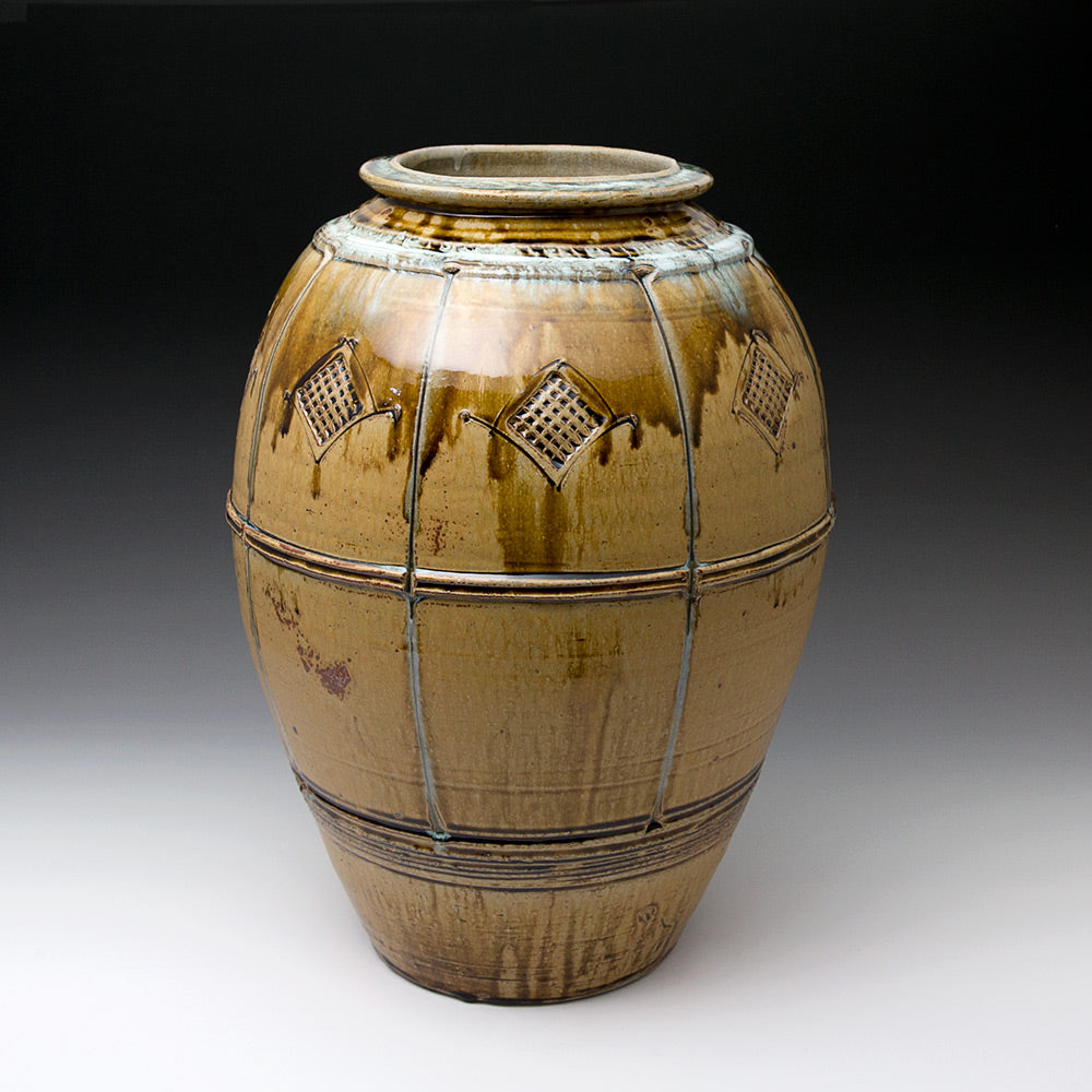 Large Jar – Goldmark