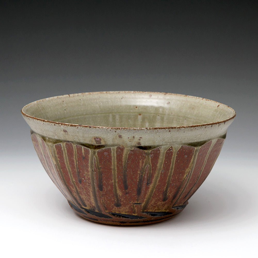 Faceted Bowl – Goldmark