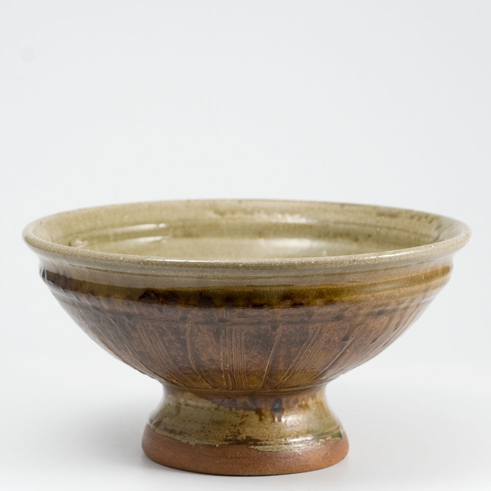 Pedestal Bowl – Goldmark